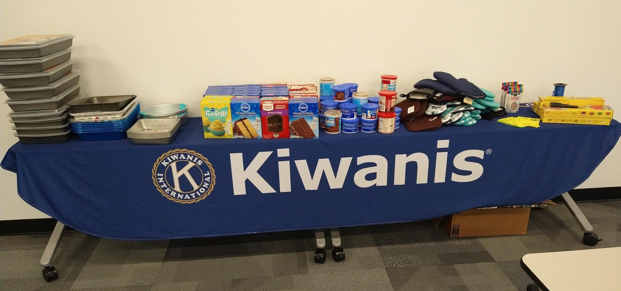 Fun service project!! – Kiwanis Club of Waxahachie, Texas